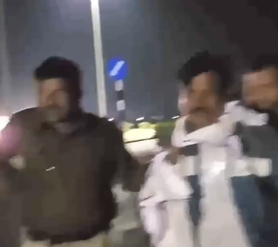 Cow Vigilantes and Police Brutally Assault Truck Driver Transporting ...